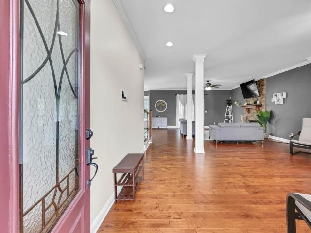 1520 eads court