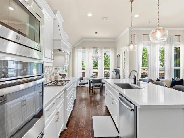1520 Grapevine Ridge