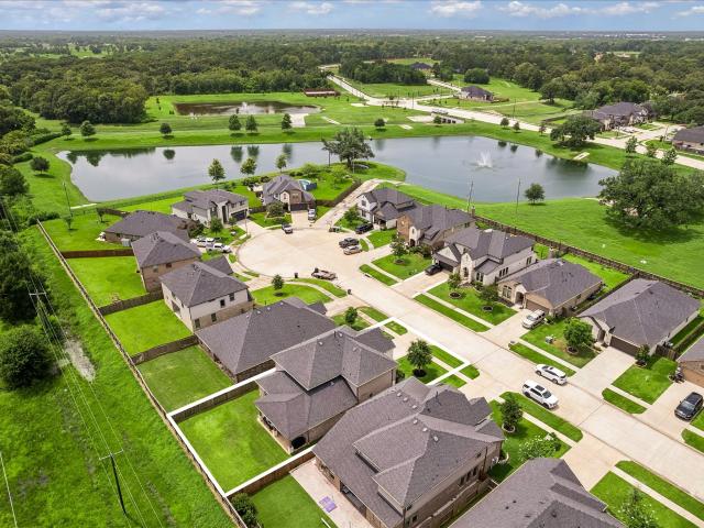 1520 Harvest Vine Court
