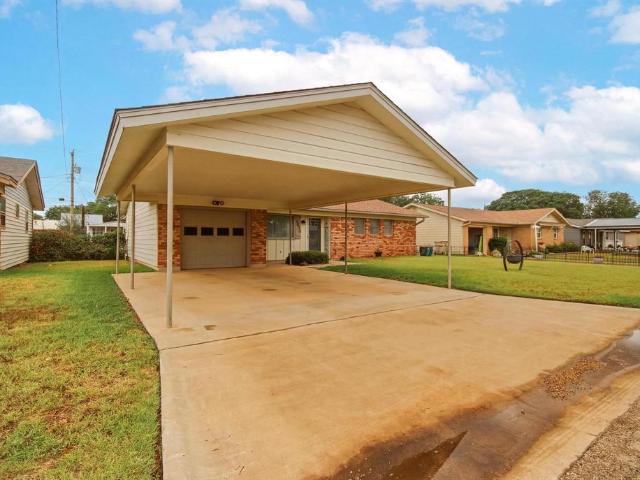 1520 Heath