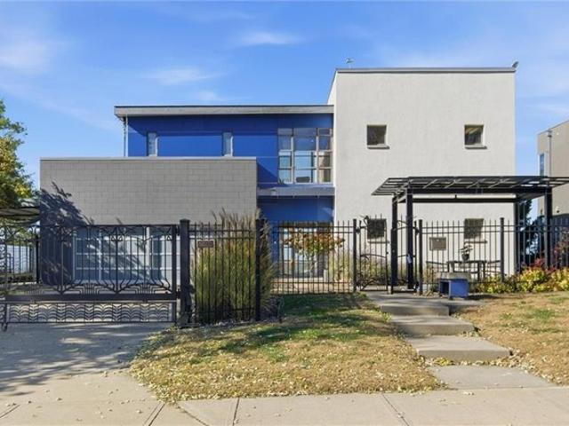 1520 Jarboe St, Kansas City, MO 64108