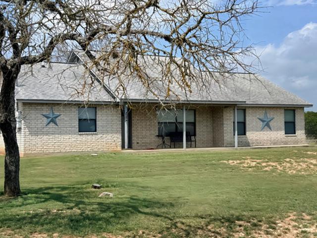 1520 Lakeside Dr