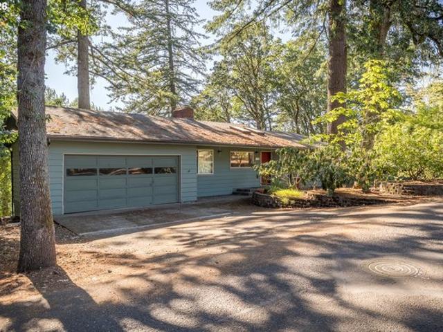 1520 Laurel Heights Dr NW, Albany, OR 97321