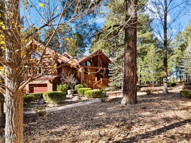 1520 Little Leaf Lane