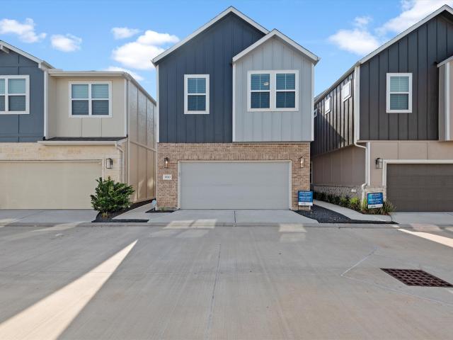 1520 Parkland Oak Drive