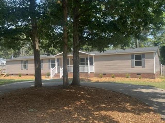 1520 Pocosin Rd, Winterville, NC 28590