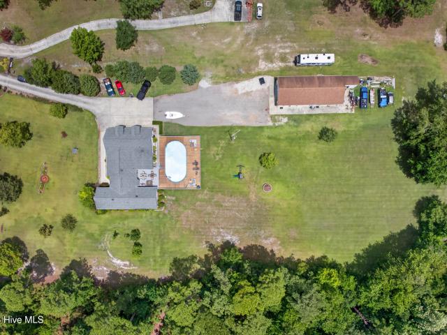 1520 River Road SE