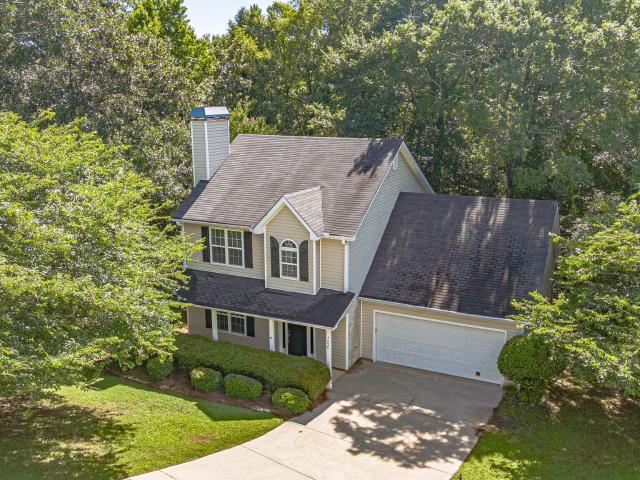 1520 Riverglen Drive