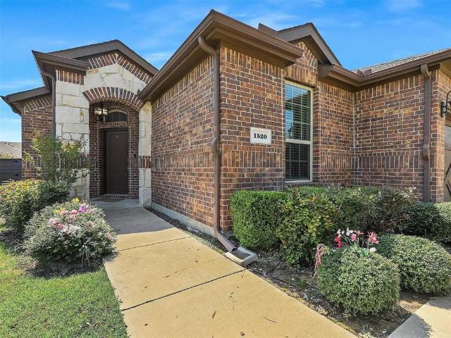 1520 Summit View Lane