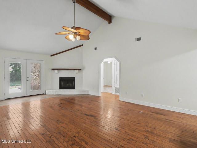 1520 S 10th Street