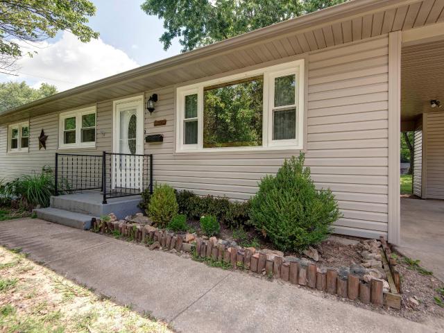 1520 S Carnation Drive