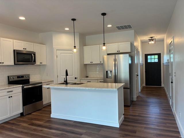 1520 Serenity Trail