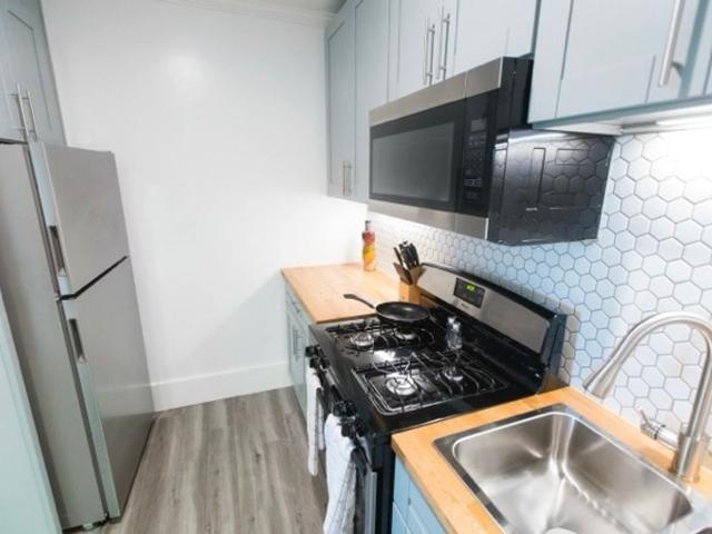 1520 Tyler House Studio Apartment for Rent at 1520 Tyler Ave, San Diego, CA 92103 University Heights