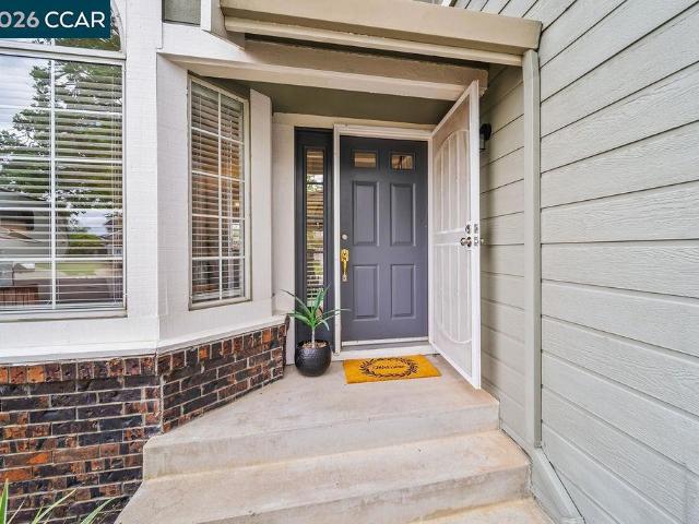 1520 Thistle Ct