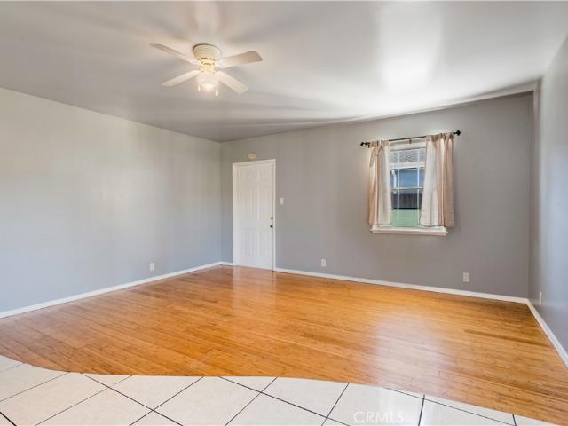 1520 W 215th