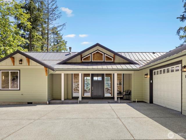 1520 West Valley