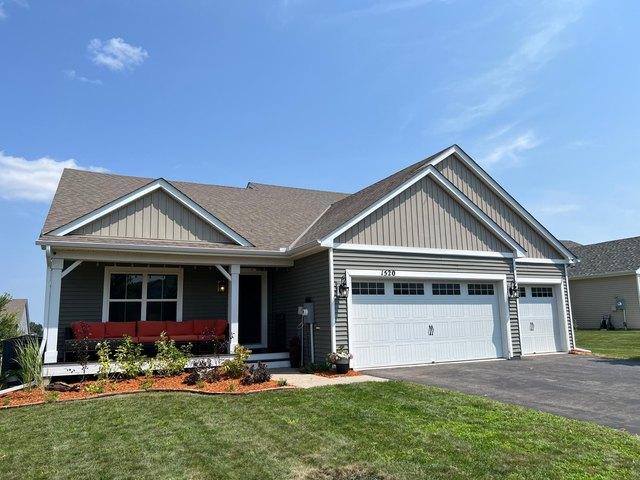 1520 Willow Cir, Shakopee, MN 55379