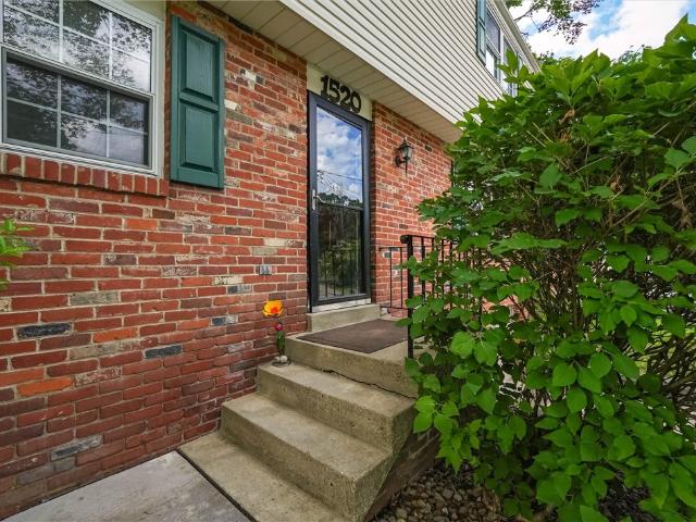 1520 woodstream dr