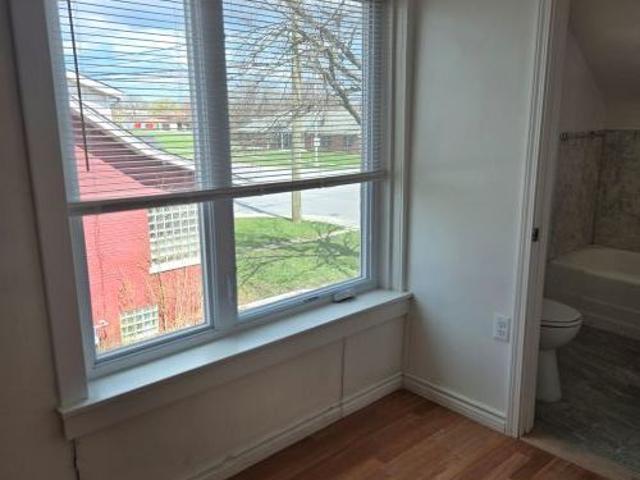 15210 S State St, South Holland, IL 60473 | MLS #12620 | Compass