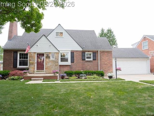 15217 Belmont Ave, Allen Park, MI 48101