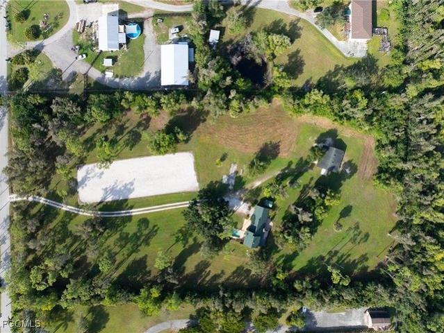 15217 N Pebble Ln, Fort Myers, FL 33912
