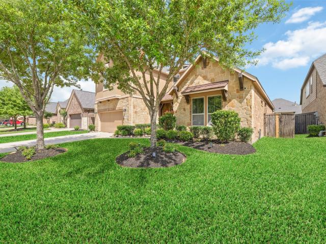 15214 Foxwood Arbor Lane