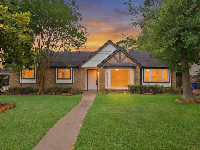 15215 Parkville Drive