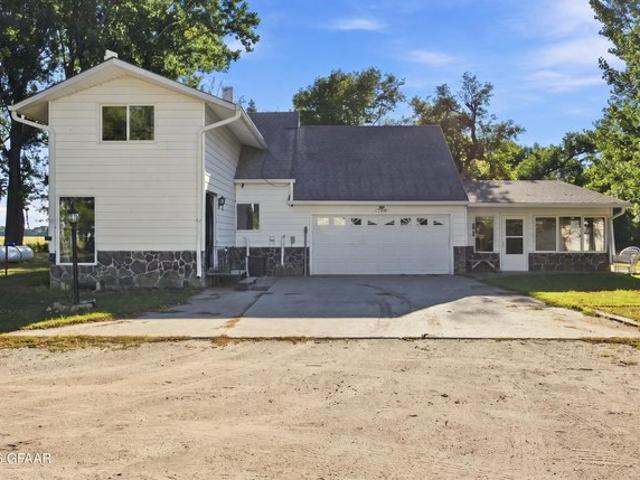 15218 9th St NE, Mayville, ND 58257
