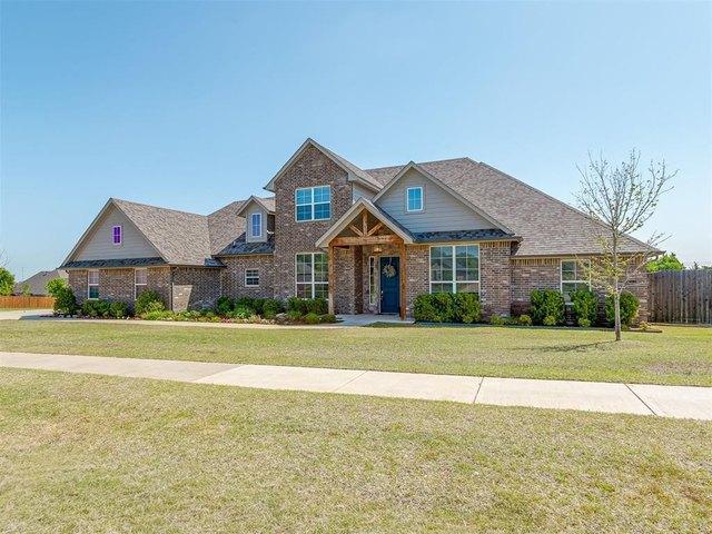 15218 Colonia Bella Dr, Edmond, OK 73013