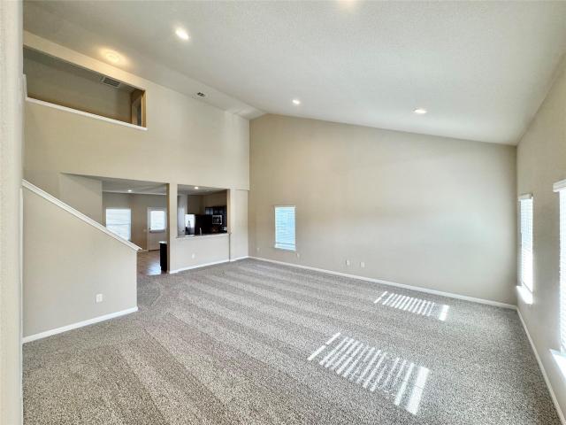 1521 Maier Dr