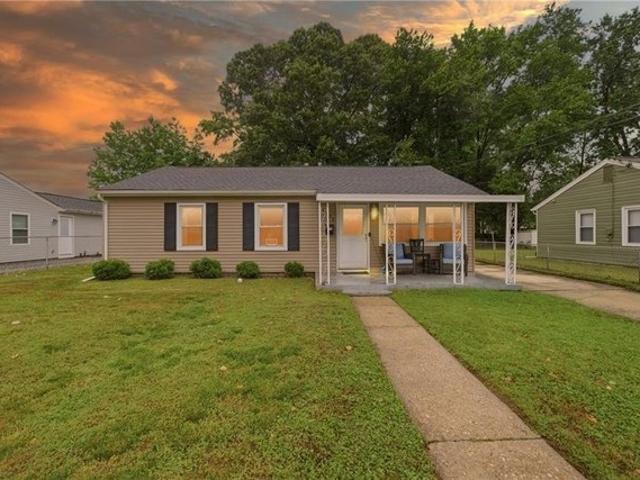 1521 Morgan Dr, Hampton, VA 23663