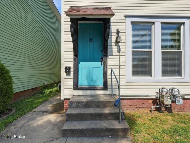 1521 Morton Ave