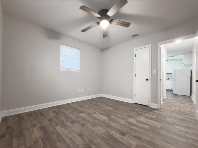 1521 N Avalon West Ashley 2 Bedroom Apartment for Rent at 1521 N Avalon Cir, Charleston, SC 29407