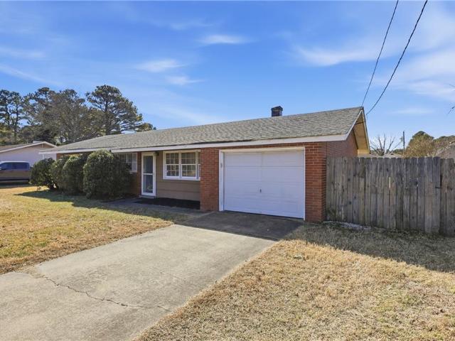 1521 N Great Neck RD
