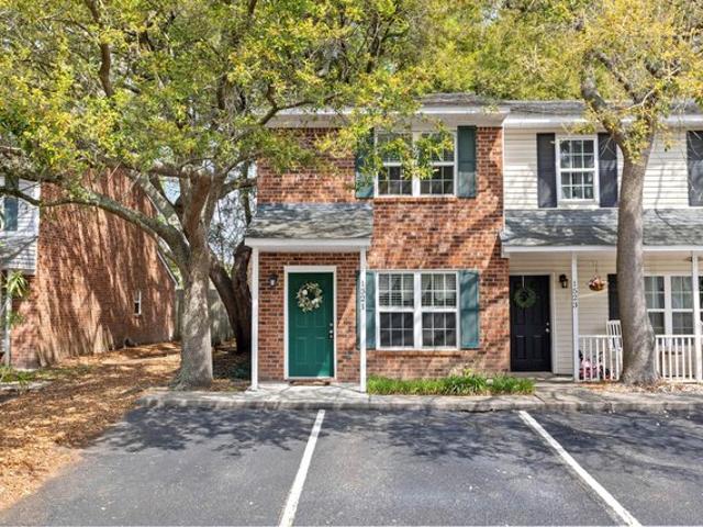 1521 Nantahala Blvd, Mount Pleasant, SC 29464