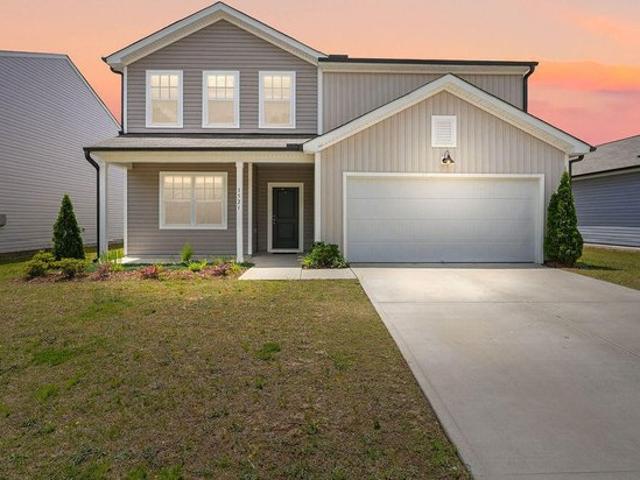 1521 Arapahoe Ridge Dr, Raleigh, NC 27604
