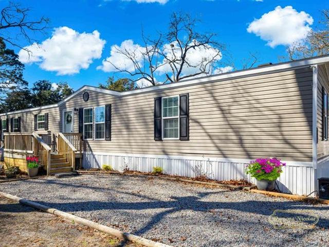 1521 Aries Ln, Myrtle Beach, SC 29575