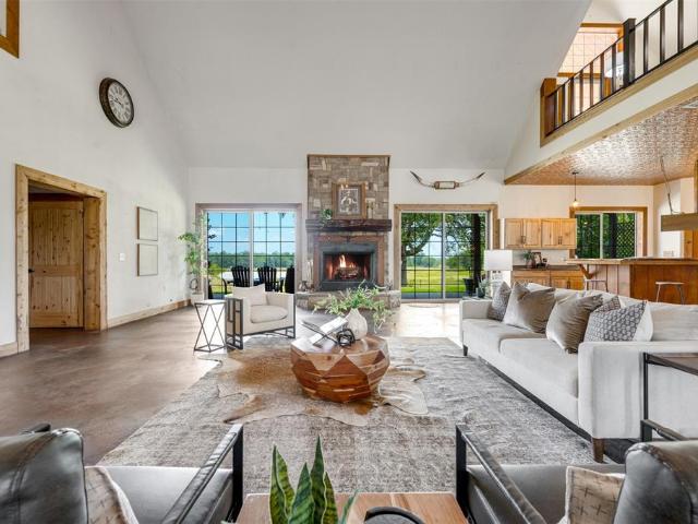 1521 County Road 3117