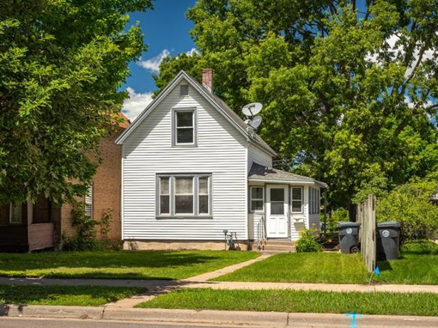 1521 Denton St, La Crosse, WI 54601