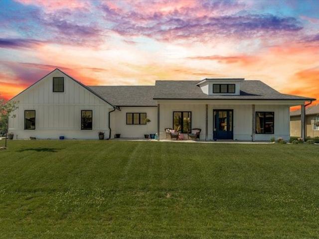1521 E Elk Ridge Ave, Goddard, KS 67052