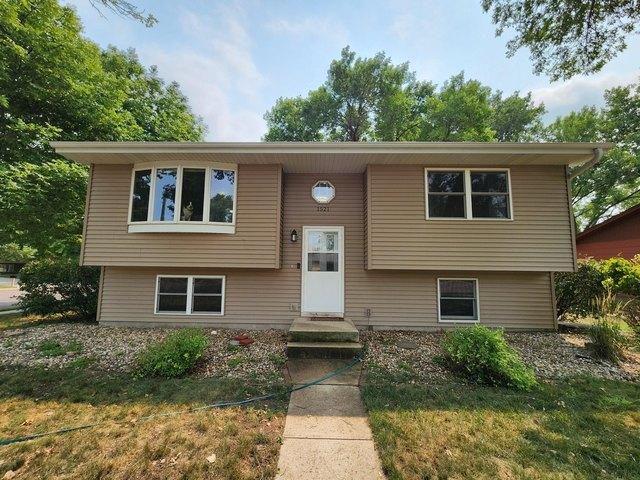 1521 E Hanson Ave, Mitchell, SD 57301