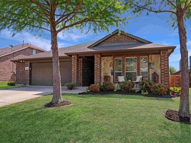 1521 Hanover Ln, Van Alstyne, TX 75495