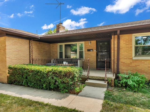 1521 Hardin Court