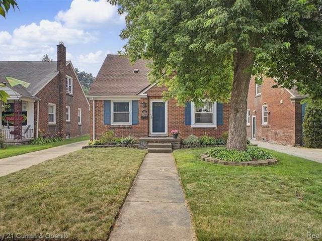 1521 Highview St, Dearborn, MI 48128