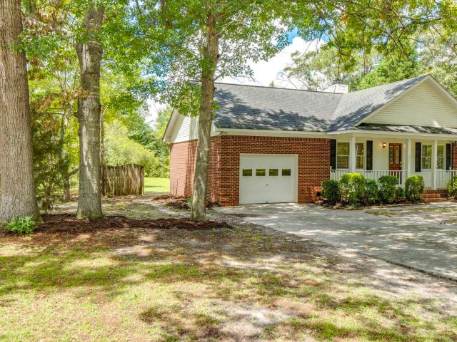 1521 Pine Valley Drive