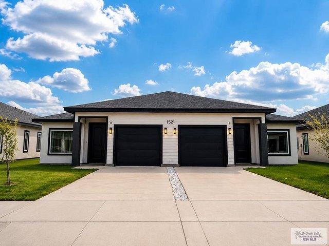 1521 Strawberry Cir, Brownsville, TX 78526