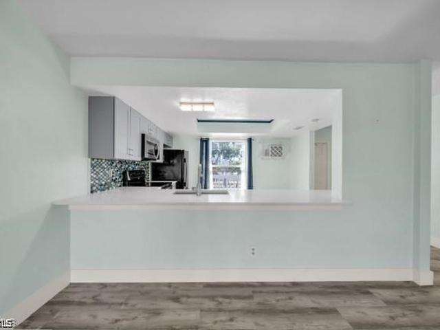 1521 SW 47th Ter, Unit 204, Cape Coral, FL 33914 | MLS #2026029