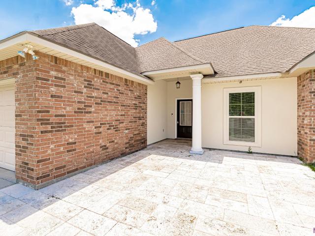 1521 S Sanctuary Ave, Gonzales, LA 70737 | MLS #BR2026004