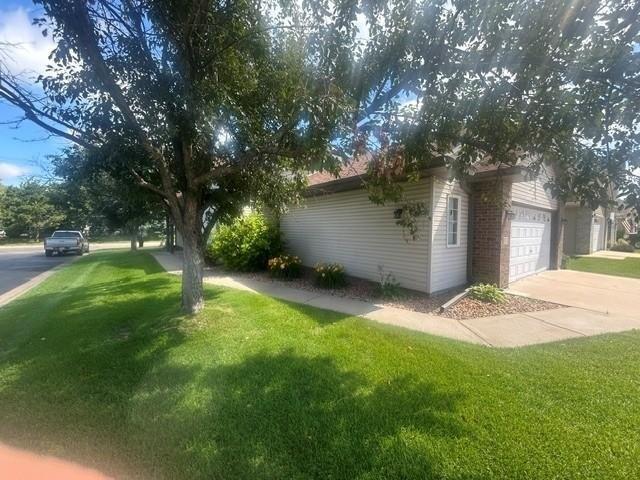 1521 Wyldwood Ln NE, Spring Lake Park, MN 55432