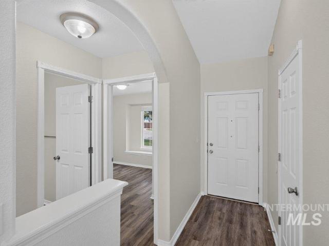 1521 W Kesler